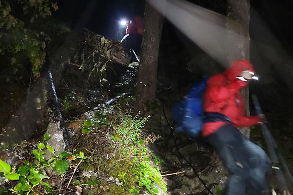 Stranded hiker rescued by Coquitlam Search and Rescue over weekend ...