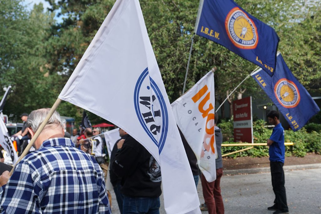 United Steelworkers on strike rally outside Coquitlam auto distributor ...